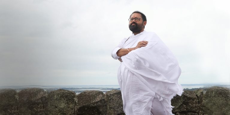जीवंत दूरदर्शी - श्रीमद राजचंद्र मिशन धरमपुर